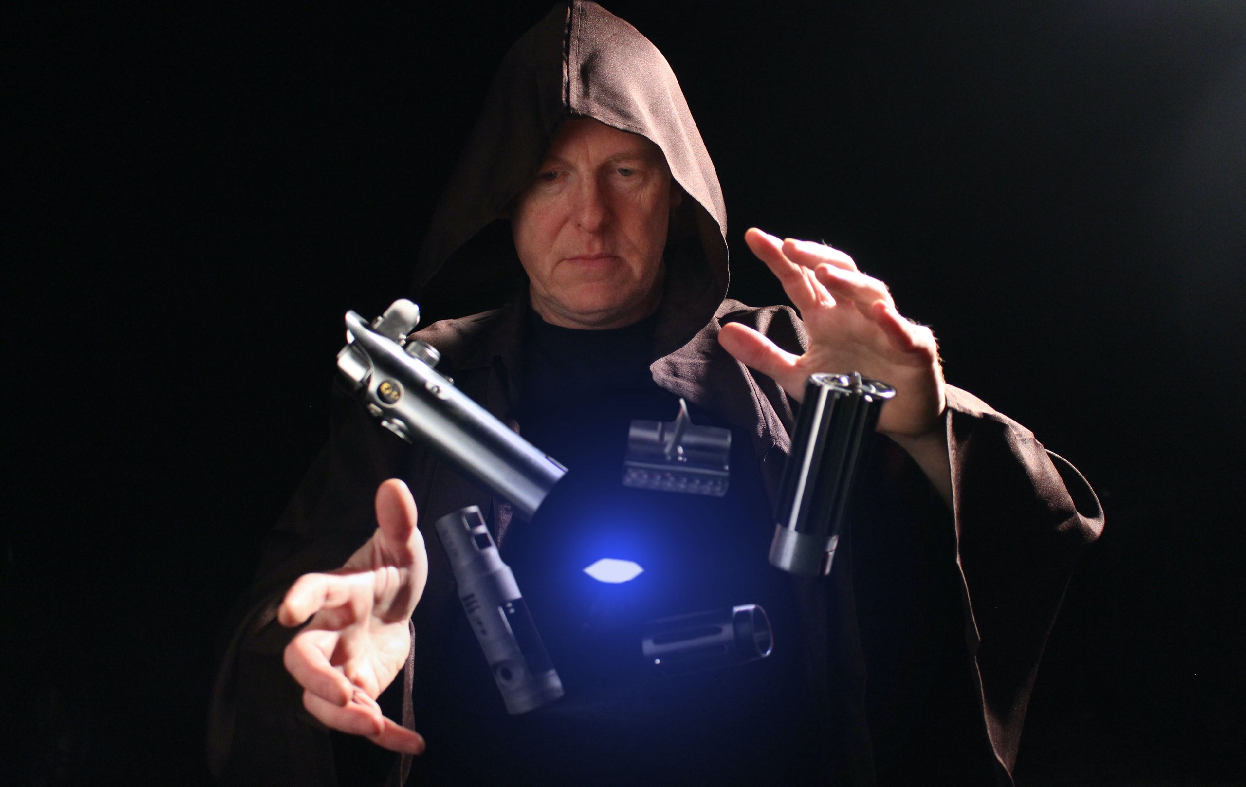 Sabersense - UK based custom lightsaber builder. Lightsaber builder UK ...